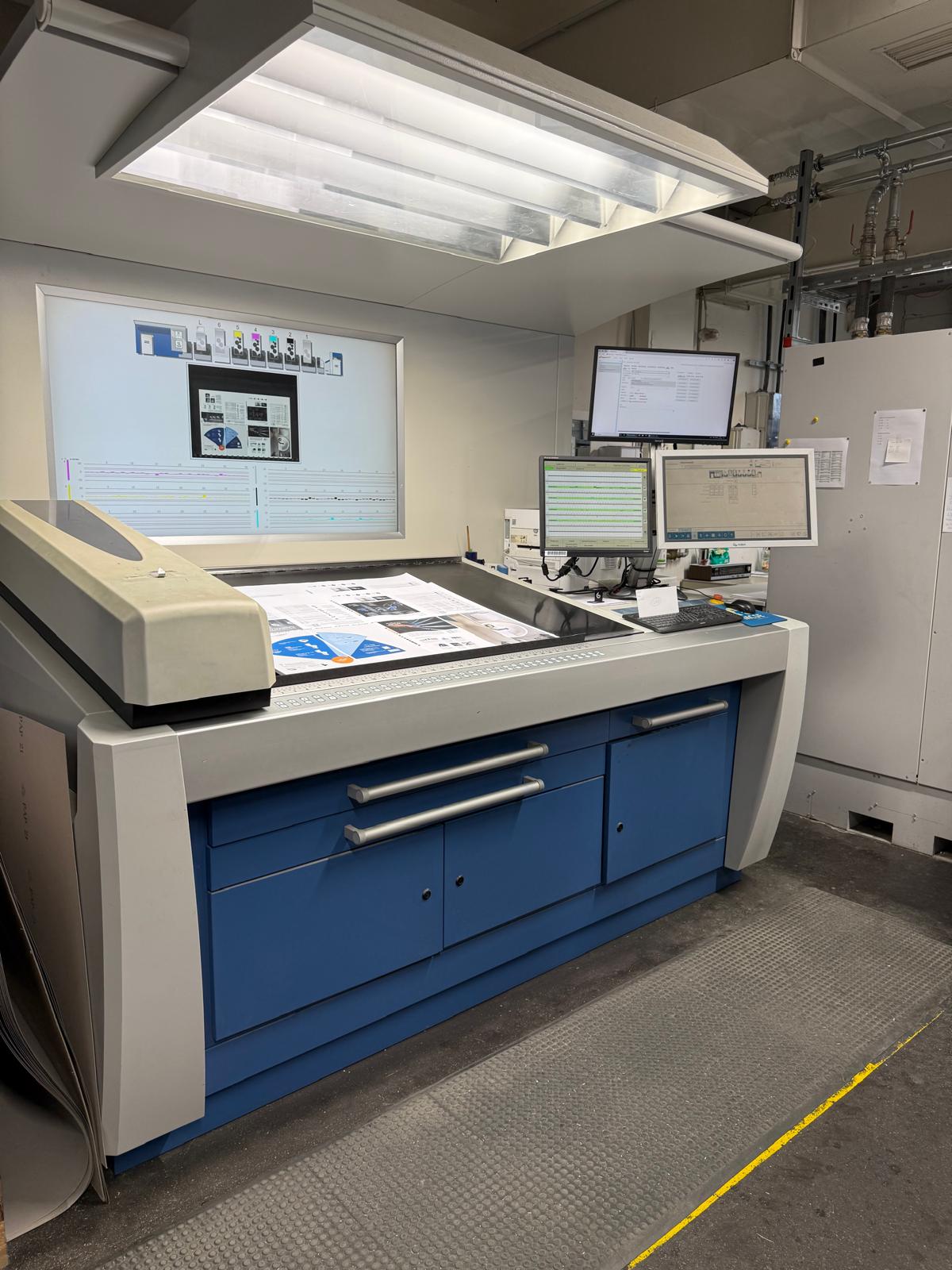 KOMORI GL 540 + C H-UV - Cire